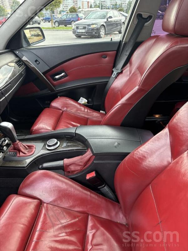 BMW 530 2004 in Riga, with an engine capacity of 3.00 L and mileage of 412 thousand km for 4100 €, photo 5 on AUTOMOTO.COM.LV