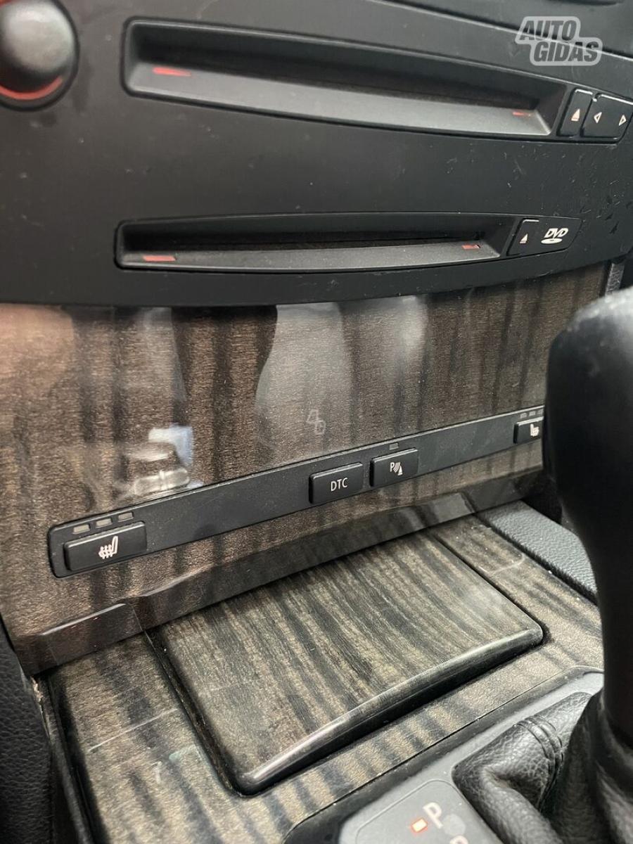 BMW 530 2005 Viļņa, ar dzinēja tilpumu 3.00 L un nobraukumu 355 tūkst. km par 3400 €, foto 15 vietnē AUTOMOTO.COM.LV