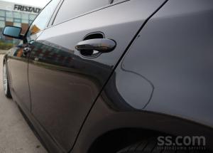 BMW 530 2006 in Riga, with an engine capacity of 3.00 L and mileage of 334 thousand km for 5450 €, photo 8 on AUTOMOTO.COM.LV