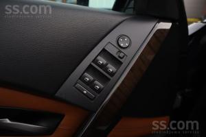 BMW 530 2006 in Riga, with an engine capacity of 3.00 L and mileage of 334 thousand km for 5450 €, photo 28 on AUTOMOTO.COM.LV