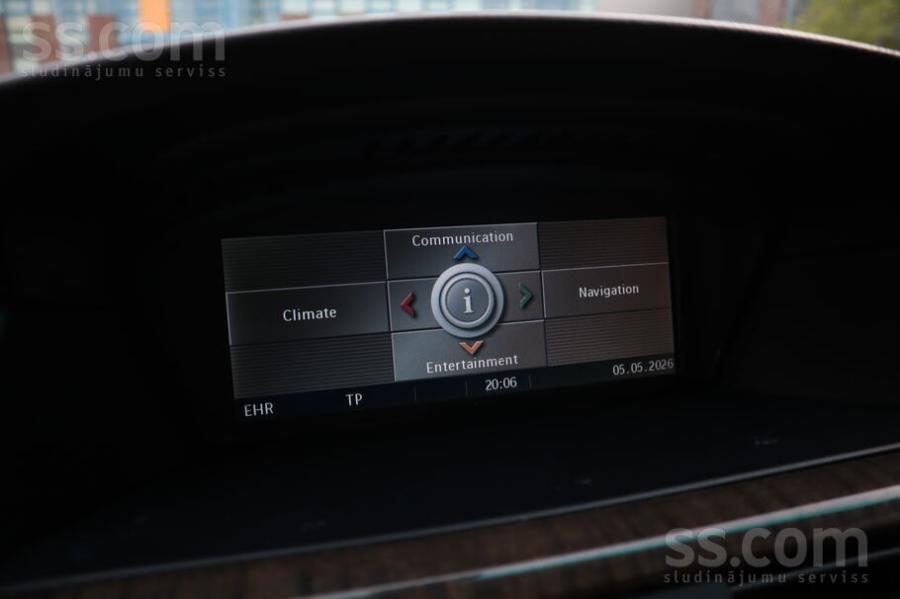 BMW 530 2006 in Riga, with an engine capacity of 3.00 L and mileage of 334 thousand km for 5450 €, photo 31 on AUTOMOTO.COM.LV