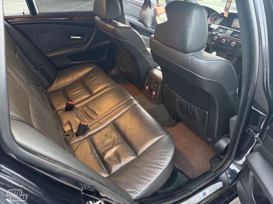 BMW 530 2007 Klaipėda, ar dzinēja tilpumu 3.00 L un nobraukumu 367 tūkst. km par 4900 €, foto 14 vietnē AUTOMOTO.COM.LV