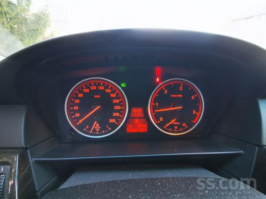 BMW 530 2007 in Riga, with an engine capacity of 3.00 L and mileage of 319 thousand km for 4500 €, photo 8 on AUTOMOTO.COM.LV