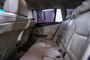 BMW 530 2007 in Kaunas, with an engine capacity of 3.00 L and mileage of 294 thousand km for 4790 €, photo 9 on AUTOMOTO.COM.LV