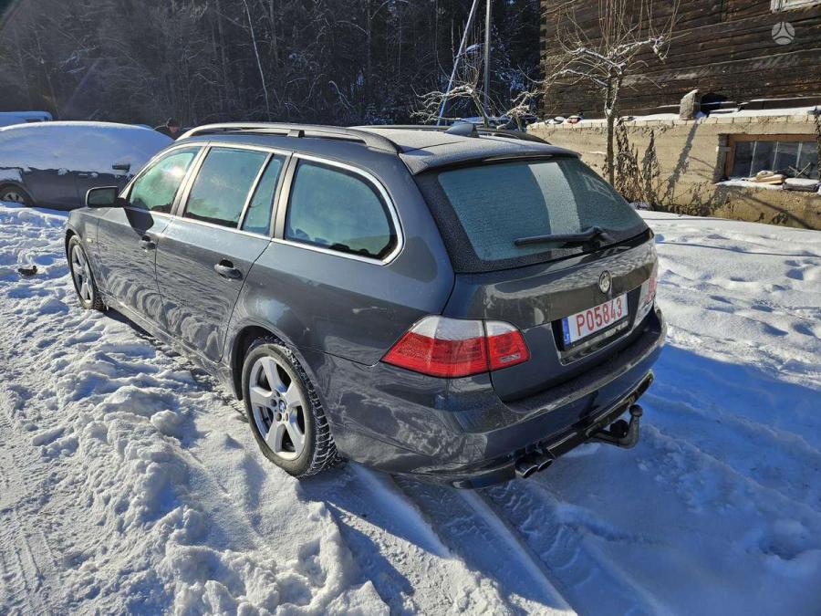 BMW 530 2008 Prienai, ar dzinēja tilpumu 2.99 L un nobraukumu 293 tūkst. km par 4300 €, foto 23 vietnē AUTOMOTO.COM.LV