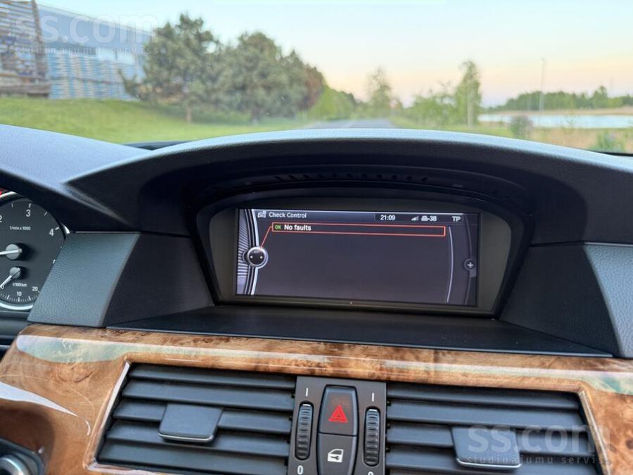 BMW 530 2008 Rīga, ar dzinēja tilpumu 3.00 L un nobraukumu 0 tūkst. km par 5000 €, foto 24 vietnē AUTOMOTO.COM.LV