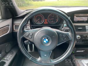 BMW 530 2008 Rīga, ar dzinēja tilpumu 3.00 L un nobraukumu 338 tūkst. km par 6200 €, foto 16 vietnē AUTOMOTO.COM.LV