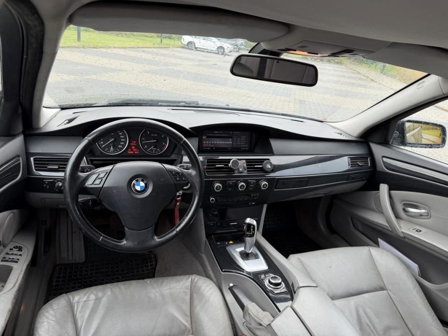 BMW 530 2008 Tallina, ar dzinēja tilpumu 3.00 L un nobraukumu 309 tūkst. km par 4499 €, foto 9 vietnē AUTOMOTO.COM.LV