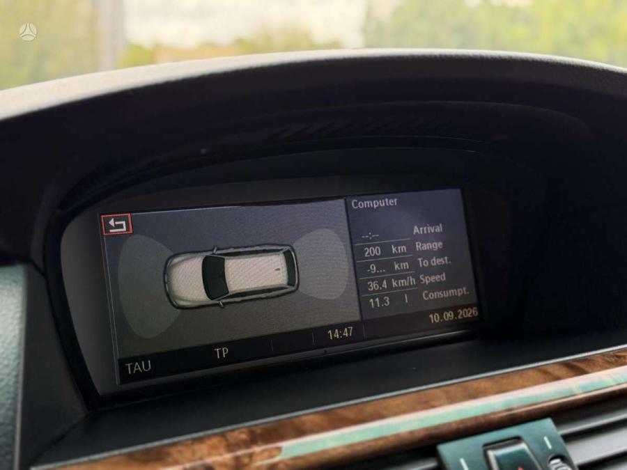 BMW 530 2008 Kauņa, ar dzinēja tilpumu 2.99 L un nobraukumu 379 tūkst. km par 4000 €, foto 13 vietnē AUTOMOTO.COM.LV