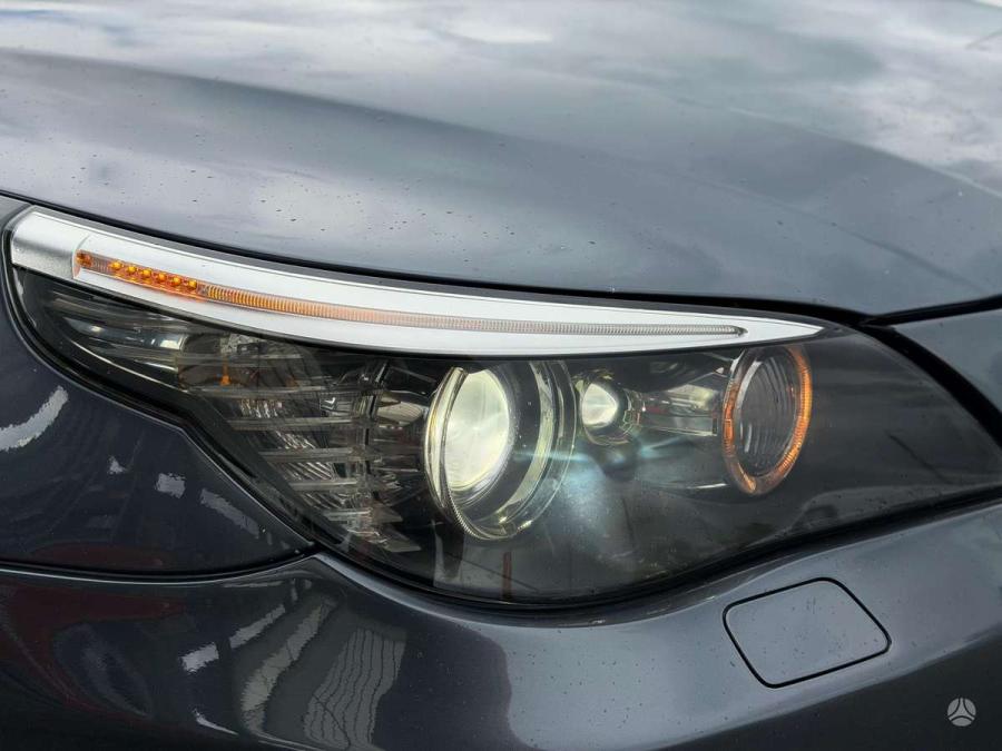 BMW 530 2008 Kauņa, ar dzinēja tilpumu 2.99 L un nobraukumu 379 tūkst. km par 4000 €, foto 14 vietnē AUTOMOTO.COM.LV