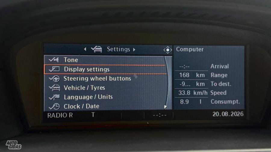 BMW 530 2008 in Vilnius, with an engine capacity of 3.00 L and mileage of 400 thousand km for 3150 €, photo 18 on AUTOMOTO.COM.LV