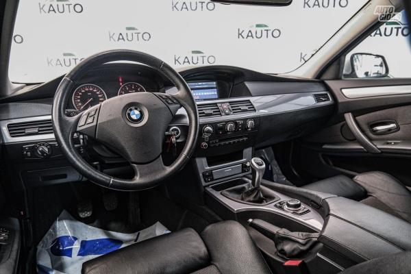 BMW 530 2010 in Kaunas, with an engine capacity of 3.00 L and mileage of 245 thousand km for 5890 €, photo 7 on AUTOMOTO.COM.LV