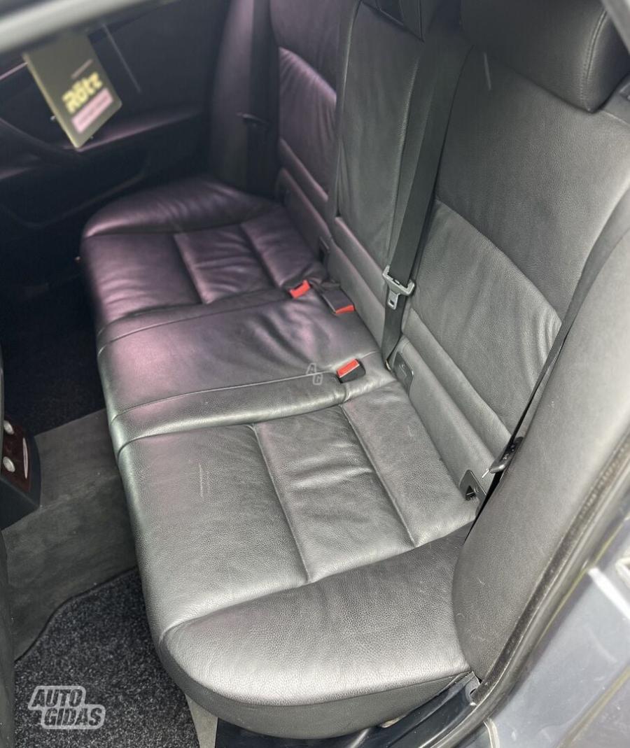 BMW 530 2010 Šauļi, ar dzinēja tilpumu 3.00 L un nobraukumu 269 tūkst. km par 3800 €, foto 15 vietnē AUTOMOTO.COM.LV