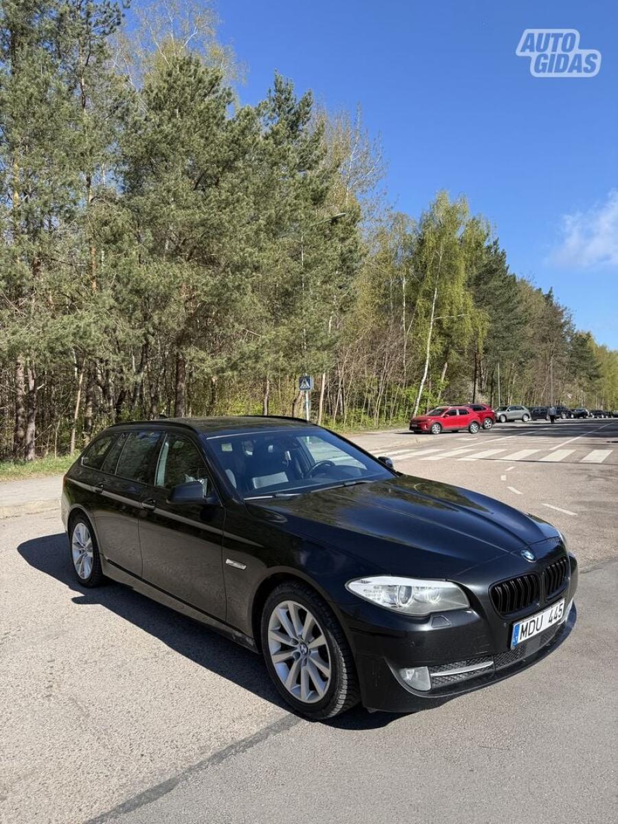 BMW 530 2010 in Vilnius, with an engine capacity of 3.00 L and mileage of 361 thousand km for 7100 €, photo 3 on AUTOMOTO.COM.LV