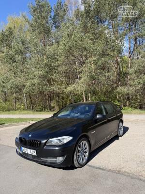 BMW 530 2010 in Vilnius, with an engine capacity of 3.00 L and mileage of 361 thousand km for 7100 €, photo 12 on AUTOMOTO.COM.LV