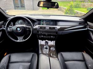 BMW 530 2011 in Vilnius, with an engine capacity of 3.00 L and mileage of 298 thousand km for 7200 €, photo 13 on AUTOMOTO.COM.LV