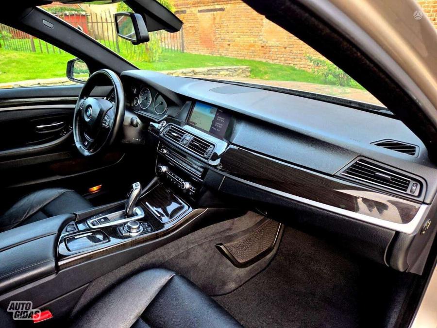 BMW 530 2011 in Vilnius, with an engine capacity of 3.00 L and mileage of 298 thousand km for 7200 €, photo 19 on AUTOMOTO.COM.LV