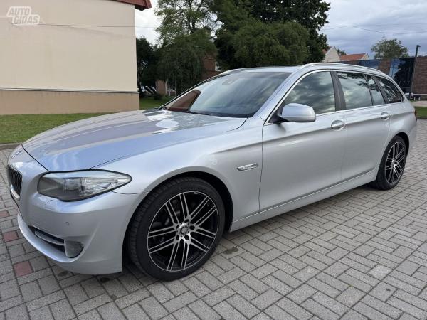 BMW 530 2011 in Marijampole, with an engine capacity of 3.00 L and mileage of 387 thousand km for 8185 €, photo 8 on AUTOMOTO.COM.LV