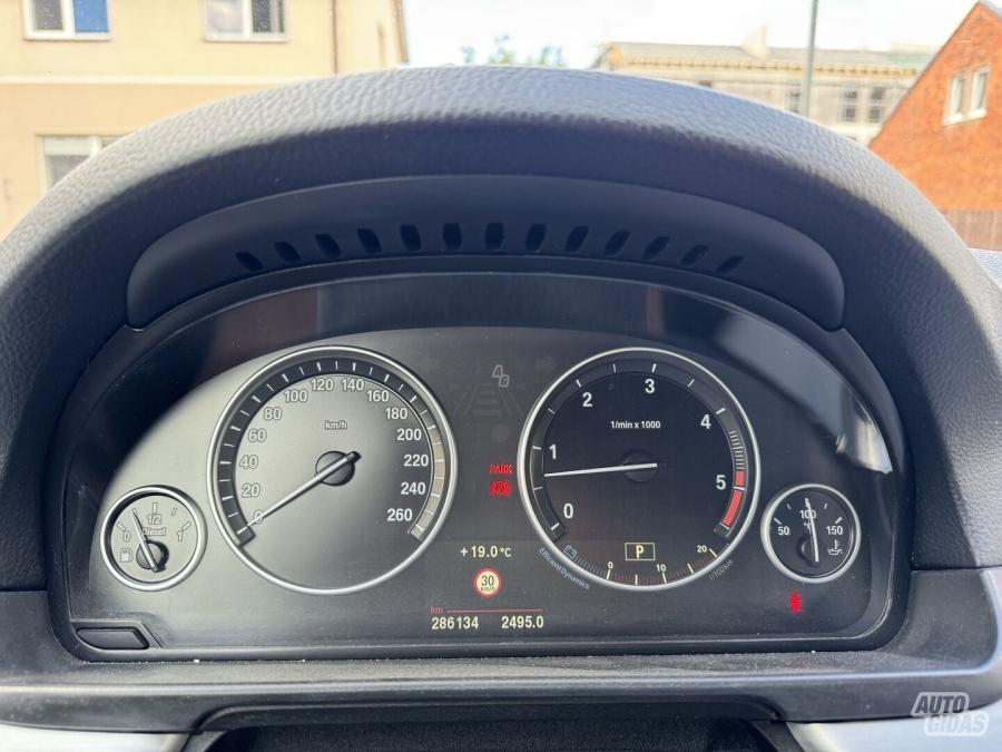 BMW 530 2011 Marijampole, ar dzinēja tilpumu 3.00 L un nobraukumu 287 tūkst. km par 8185 €, foto 18 vietnē AUTOMOTO.COM.LV
