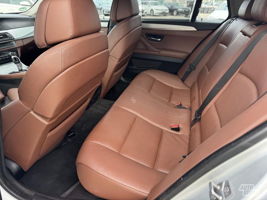 BMW 530 2011 in Marijampole, with an engine capacity of 3.00 L and mileage of 287 thousand km for 8485 €, photo 13 on AUTOMOTO.COM.LV