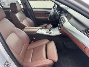 BMW 530 2011 in Marijampole, with an engine capacity of 3.00 L and mileage of 287 thousand km for 8485 €, photo 16 on AUTOMOTO.COM.LV