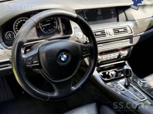 BMW 530 2012 in Riga, with an engine capacity of 3.00 L and mileage of 250 thousand km for 10950 €, photo 7 on AUTOMOTO.COM.LV