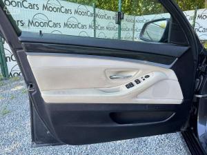 BMW 530 2012 in Vilnius, with an engine capacity of 3.00 L and mileage of 305 thousand km for 8300 €, photo 13 on AUTOMOTO.COM.LV