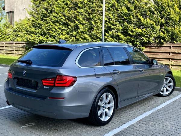 BMW 530 2013 in Riga, with an engine capacity of 3.00 L and mileage of 295 thousand km for 8480 €, photo 6 on AUTOMOTO.COM.LV