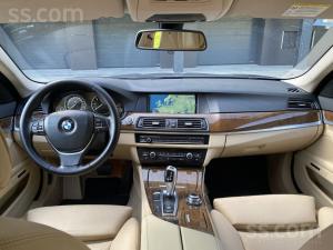 BMW 530 2013 in Riga, with an engine capacity of 3.00 L and mileage of 295 thousand km for 8480 €, photo 12 on AUTOMOTO.COM.LV