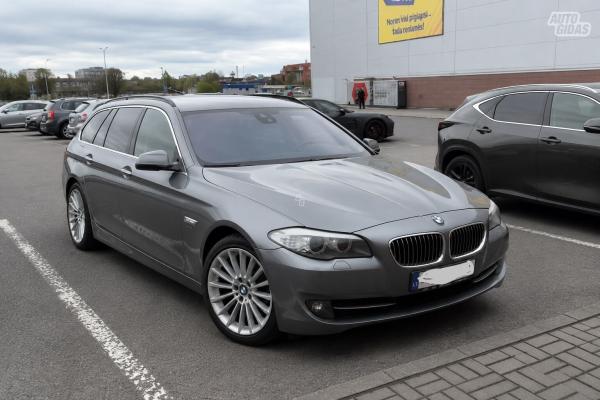 BMW 530 2013 in Klaipeda, with an engine capacity of 3.00 L and mileage of 388 thousand km for 7500 €, photo 1 on AUTOMOTO.COM.LV