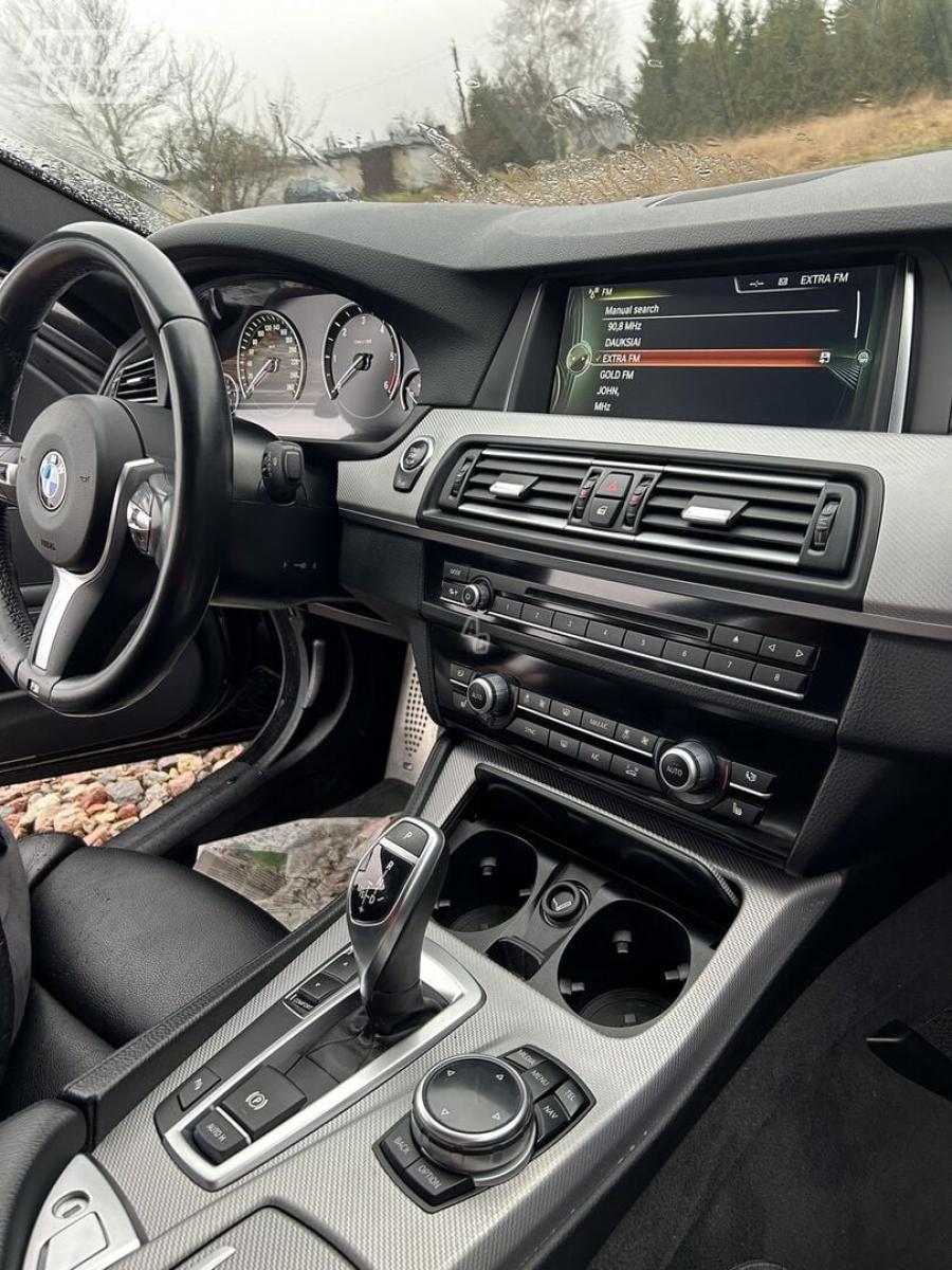 BMW 530 2014 in Pasvalys, with an engine capacity of 3.00 L and mileage of 210 thousand km for 13500 €, photo 5 on AUTOMOTO.COM.LV