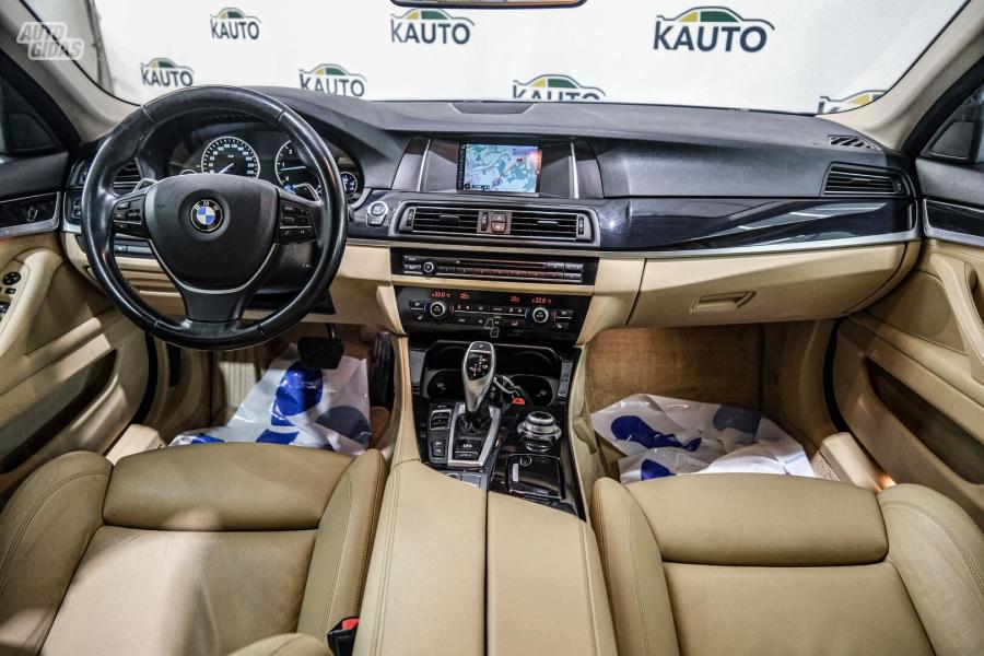 BMW 530 2015 in Kaunas, with an engine capacity of 3.00 L and mileage of 303 thousand km for 10290 €, photo 8 on AUTOMOTO.COM.LV