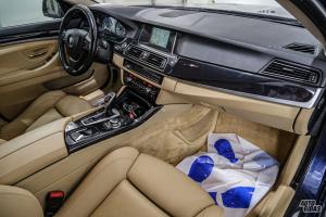 BMW 530 2015 in Kaunas, with an engine capacity of 3.00 L and mileage of 303 thousand km for 10290 €, photo 11 on AUTOMOTO.COM.LV