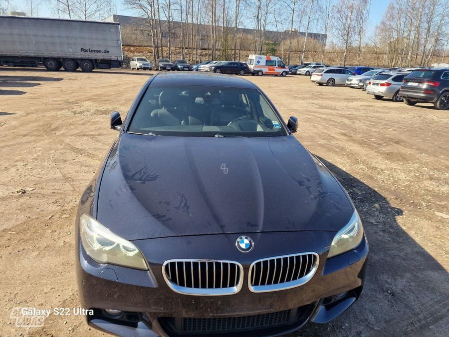 BMW 530 2015 in Kaunas, with an engine capacity of 3.00 L and mileage of 337 thousand km for 12500 €, photo 4 on AUTOMOTO.COM.LV