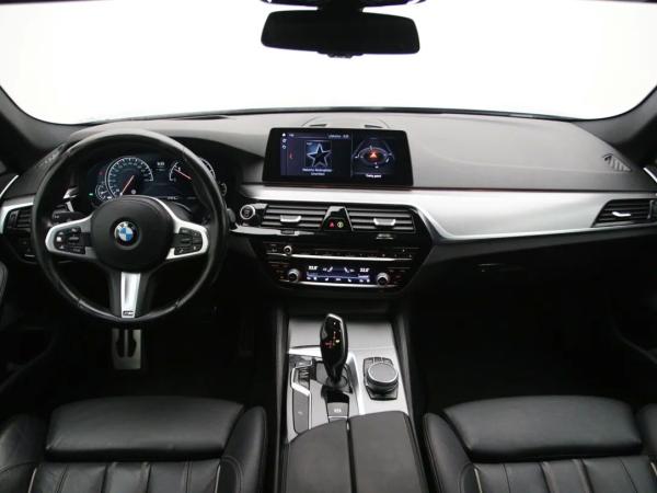 BMW 530 2017 Viļņa, ar dzinēja tilpumu 3.00 L un nobraukumu 210 tūkst. km par 22199 €, foto 2 vietnē AUTOMOTO.COM.LV