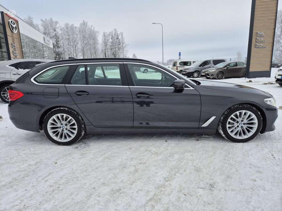 BMW 530 2018 in Panevezys, with an engine capacity of 2.99 L and mileage of 242 thousand km for 16900 €, photo 8 on AUTOMOTO.COM.LV