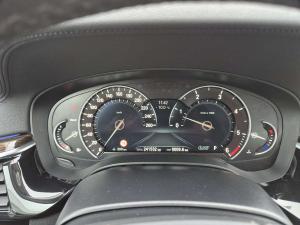 BMW 530 2018 in Panevezys, with an engine capacity of 2.99 L and mileage of 242 thousand km for 16900 €, photo 26 on AUTOMOTO.COM.LV