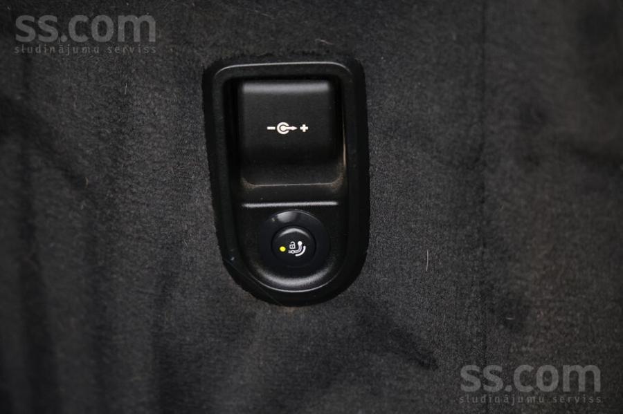 BMW 530 2018 Tukums, ar dzinēja tilpumu 3.00 L un nobraukumu 258 tūkst. km par 17900 €, foto 35 vietnē AUTOMOTO.COM.LV