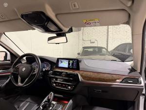 BMW 530 2019 in Klaipeda, with an engine capacity of 0.00 L and mileage of 179 thousand km for 19999 €, photo 3 on AUTOMOTO.COM.LV