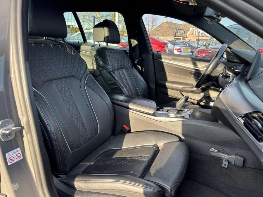 BMW 530 2021 Viļņa, ar dzinēja tilpumu 2.00 L un nobraukumu 240 tūkst. km par 25900 €, foto 16 vietnē AUTOMOTO.COM.LV