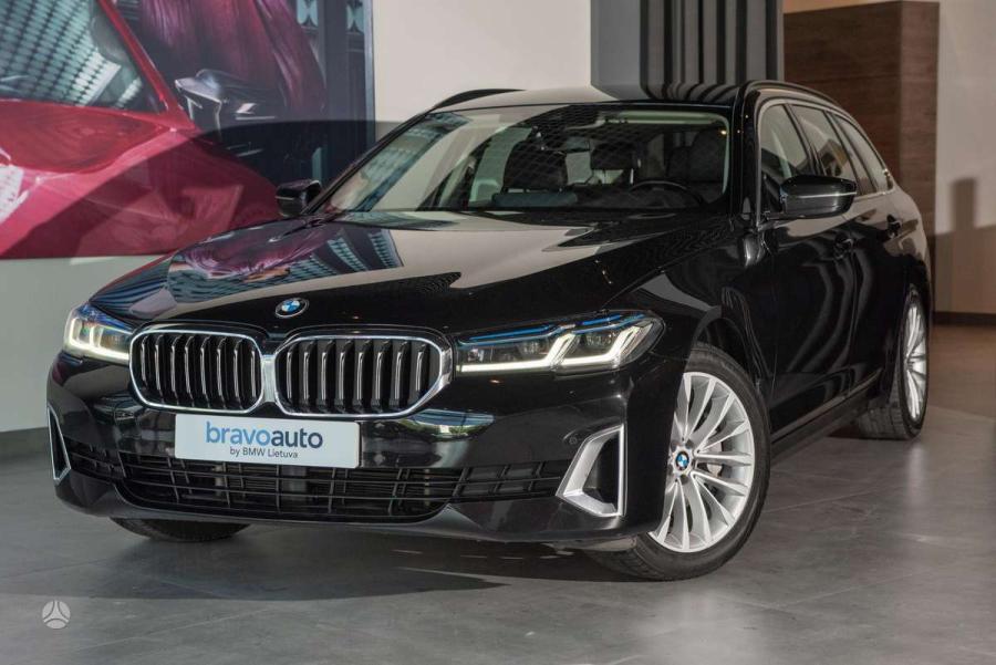 BMW 530 2021 in Kaunas, with an engine capacity of 2.00 L and mileage of 114 thousand km for 31771 €, photo 1 on AUTOMOTO.COM.LV