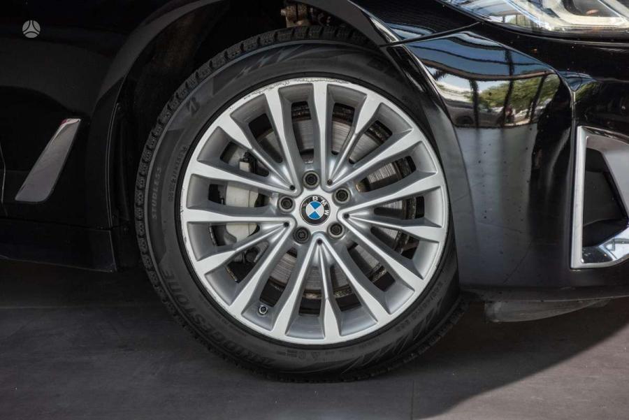 BMW 530 2021 in Kaunas, with an engine capacity of 2.00 L and mileage of 114 thousand km for 31771 €, photo 27 on AUTOMOTO.COM.LV