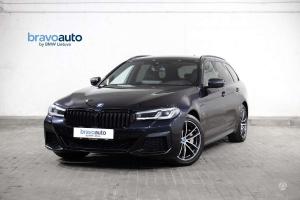 BMW 530 2022 in Vilnius, with an engine capacity of 2.00 L and mileage of 99 thousand km for 36991 €, photo  on AUTOMOTO.COM.LV