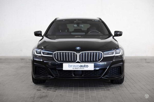 BMW 530 2022 Viļņa, ar dzinēja tilpumu 2.00 L un nobraukumu 70 tūkst. km par 37771 €, foto 3 vietnē AUTOMOTO.COM.LV