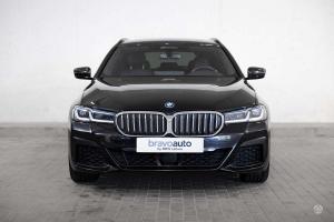 BMW 530 2022 in Vilnius, with an engine capacity of 2.00 L and mileage of 70 thousand km for 37771 €, photo 3 on AUTOMOTO.COM.LV