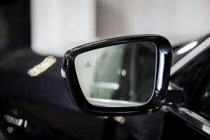 BMW 530 2022 in Vilnius, with an engine capacity of 2.00 L and mileage of 70 thousand km for 37771 €, photo 9 on AUTOMOTO.COM.LV