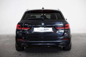 BMW 530 2022 in Vilnius, with an engine capacity of 2.00 L and mileage of 70 thousand km for 37771 €, photo 12 on AUTOMOTO.COM.LV