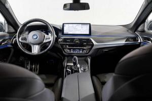 BMW 530 2022 in Vilnius, with an engine capacity of 2.00 L and mileage of 70 thousand km for 37771 €, photo 23 on AUTOMOTO.COM.LV