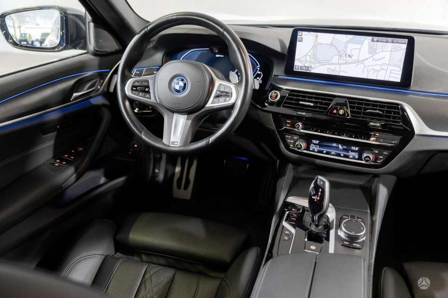 BMW 530 2022 in Vilnius, with an engine capacity of 2.00 L and mileage of 70 thousand km for 37771 €, photo 24 on AUTOMOTO.COM.LV
