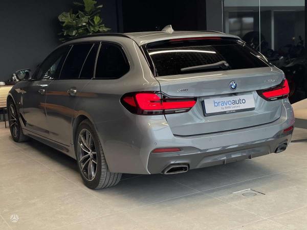 BMW 530 2023 in Klaipeda, with an engine capacity of 2.00 L and mileage of 124 thousand km for 34953 €, photo 6 on AUTOMOTO.COM.LV